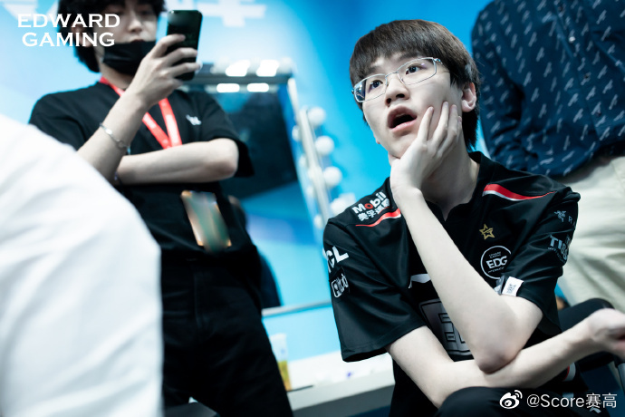 EDG战胜iG