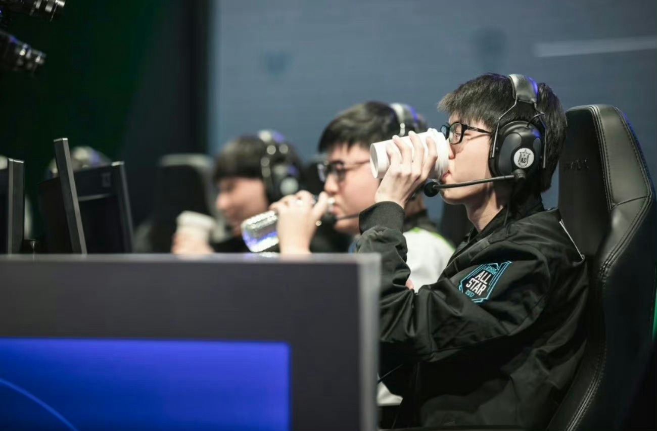 Uzi和Meiko再搭档